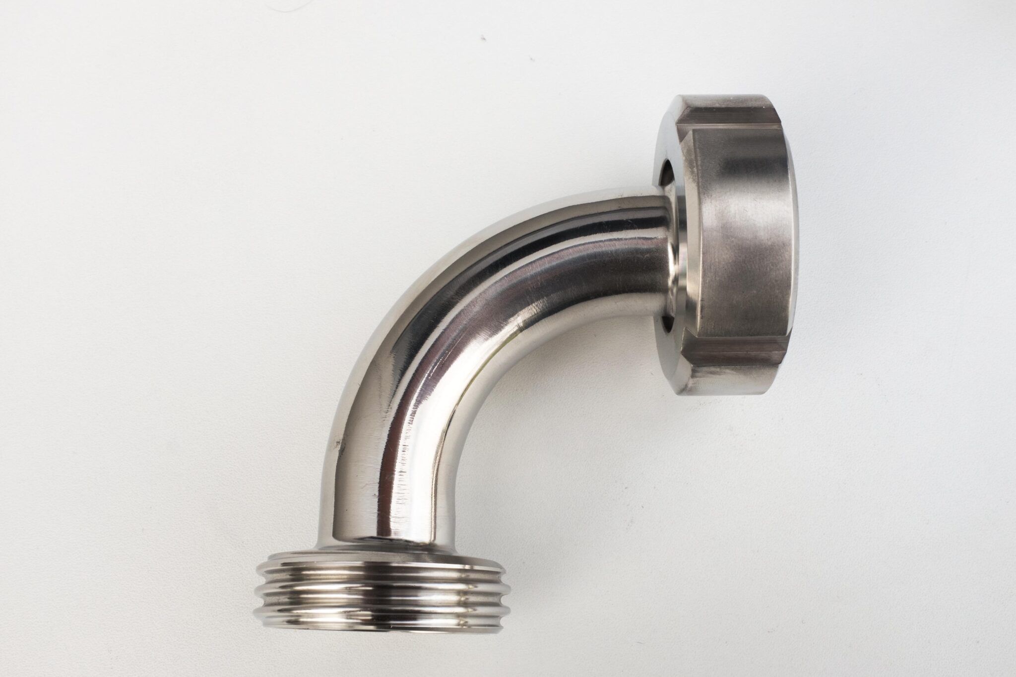 Coude DIN 90° Mâle-Femelle avec écrou libre - Micro brassage